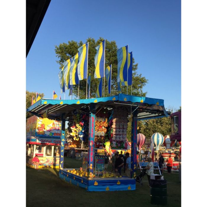 Concession Trailer Flags - 3 Color Flagbanners - Designs in Motion