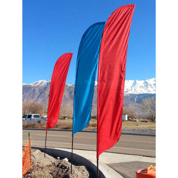 Blade & Teardrop 16' Rotating Pole Set (BTL)-requires a spike or base ...