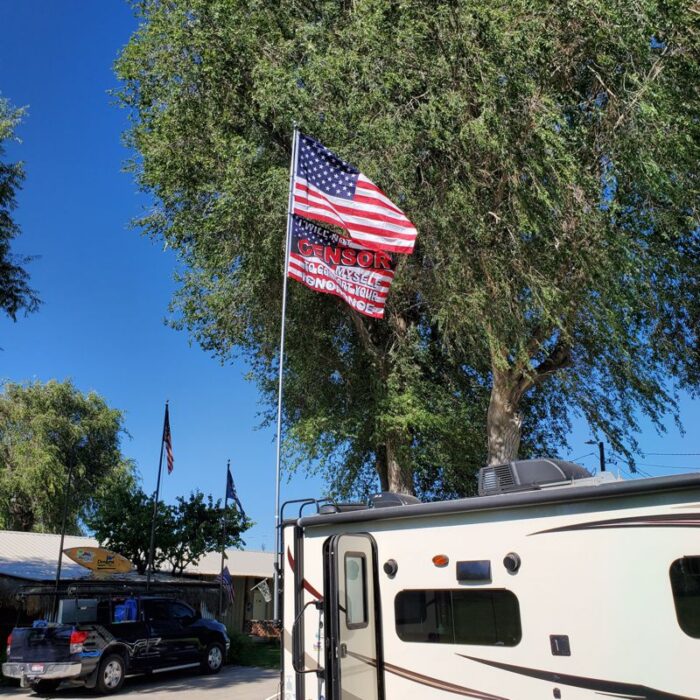 20' RV Flagger Kit - Includes pole, topper & flag of choice - Designs ...